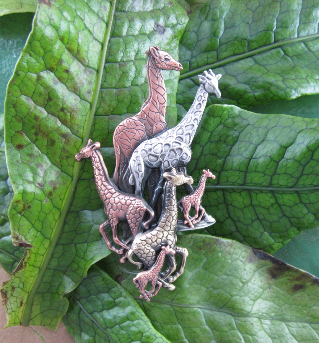 Giraffe Brooch- Giraffe Pendant- Giraffe Pin- Wild Animals- Mixed Metal ...