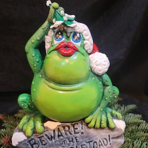 Hand Painted Ceramic Frog Toad Beware of the Mistle Toad Mistletoe - Etsy