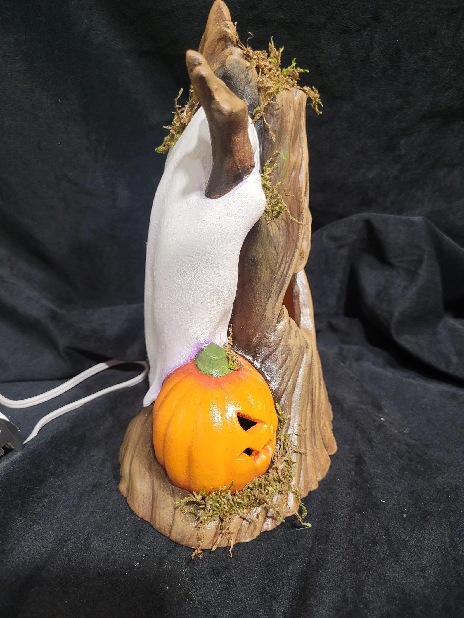 Spooky Haunted Tree Ghosts Ghouls Pumpkin Light Hand Painted Ceramic ...