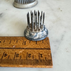 5 Vintage Round Spiked Frogs / Frog / Floral / Arrangement / Florist ...