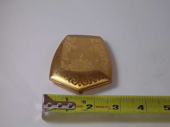 Vintage Elgin American Beauty Compact - Gem