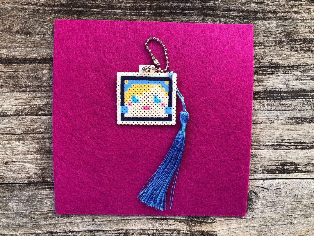 Chibi Cinderella Disney 8-bit Keychain, Disney Fan, Disnerd, Disney Bag ...