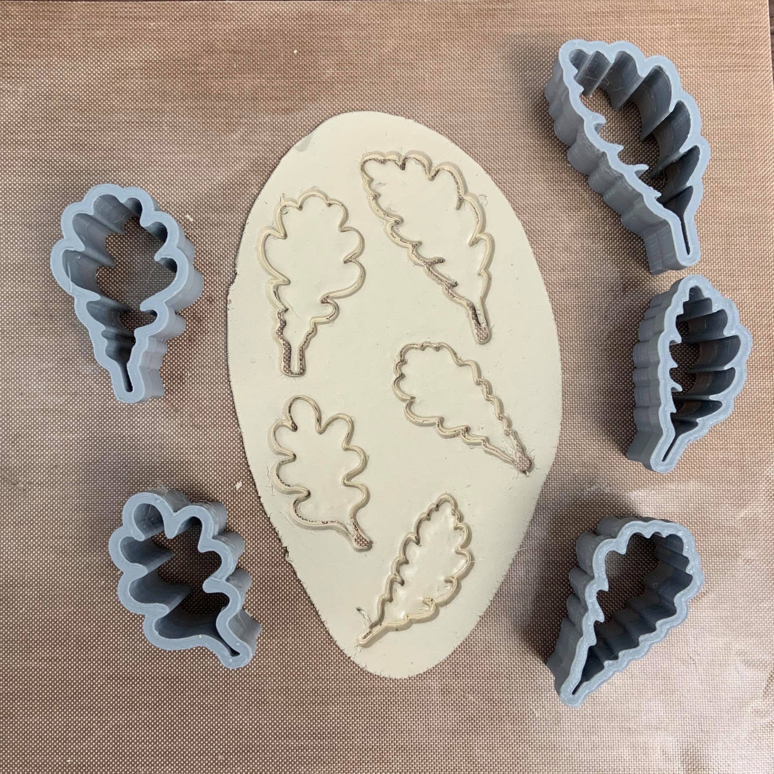 Oak Leaves 2 Cutter Set of (5) - Etsy