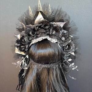 Dark Queen Gothic Black Silver Headdress, Vampiric Flower Crown, Evil ...