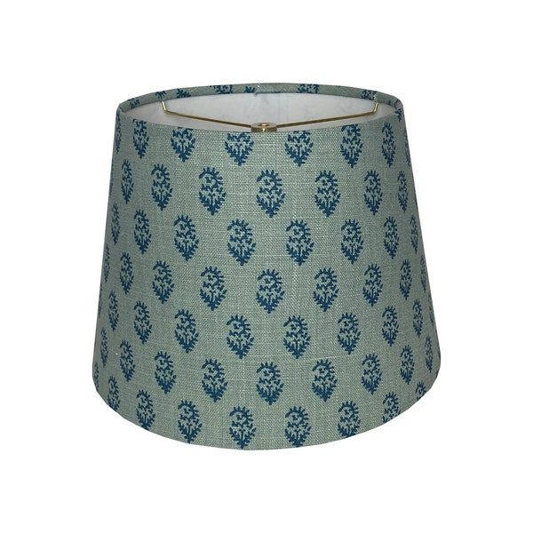 Moderne Vanity Light Cover Conversion Kit, 32w White Textured Fabric ...