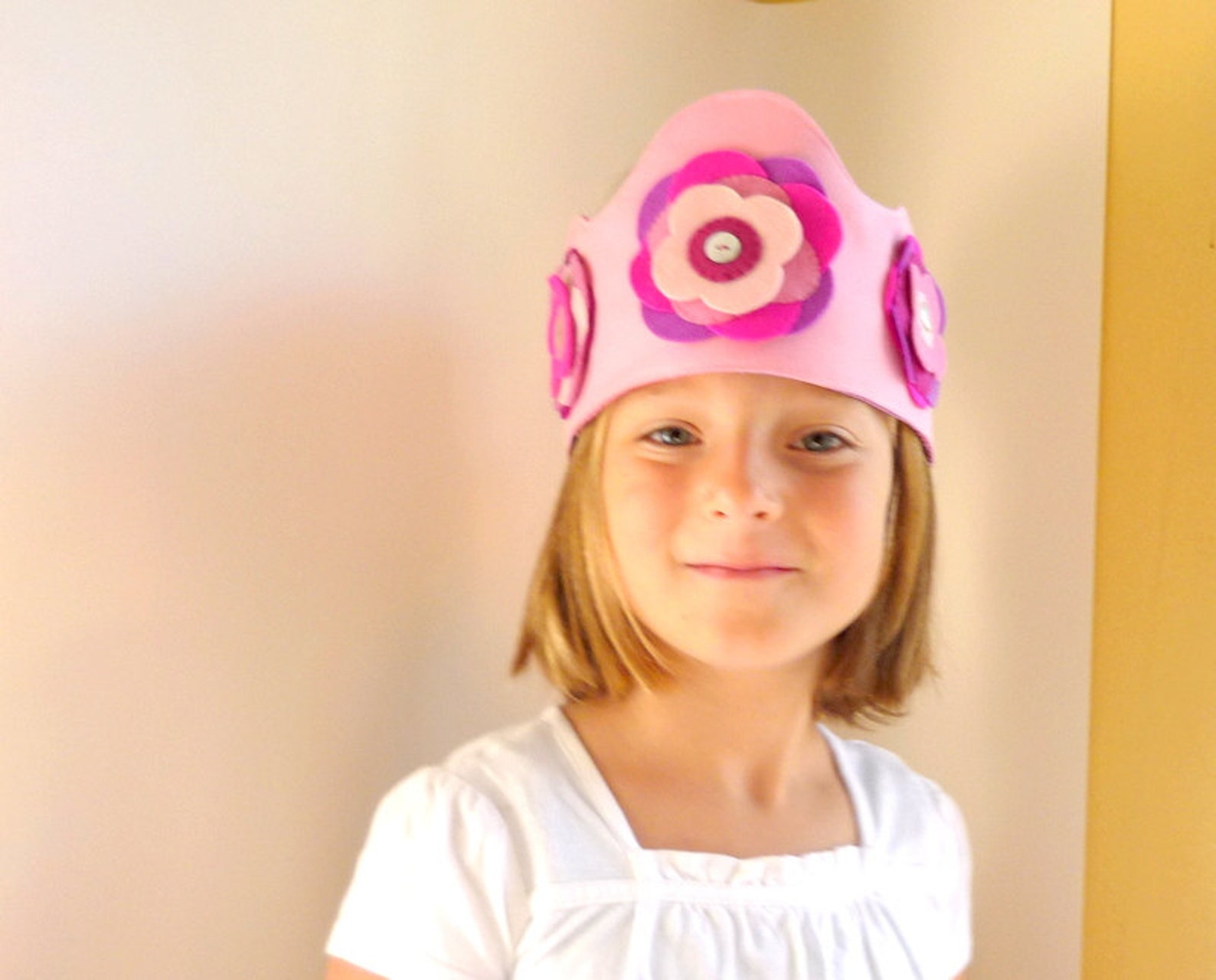 Pink Princess Crown - Perfect for Birthdays or Dress-up - Light Pink ...