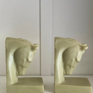 Ivory Marble/alabaster Horse Head Bookends, Equestrian Bookends - Etsy