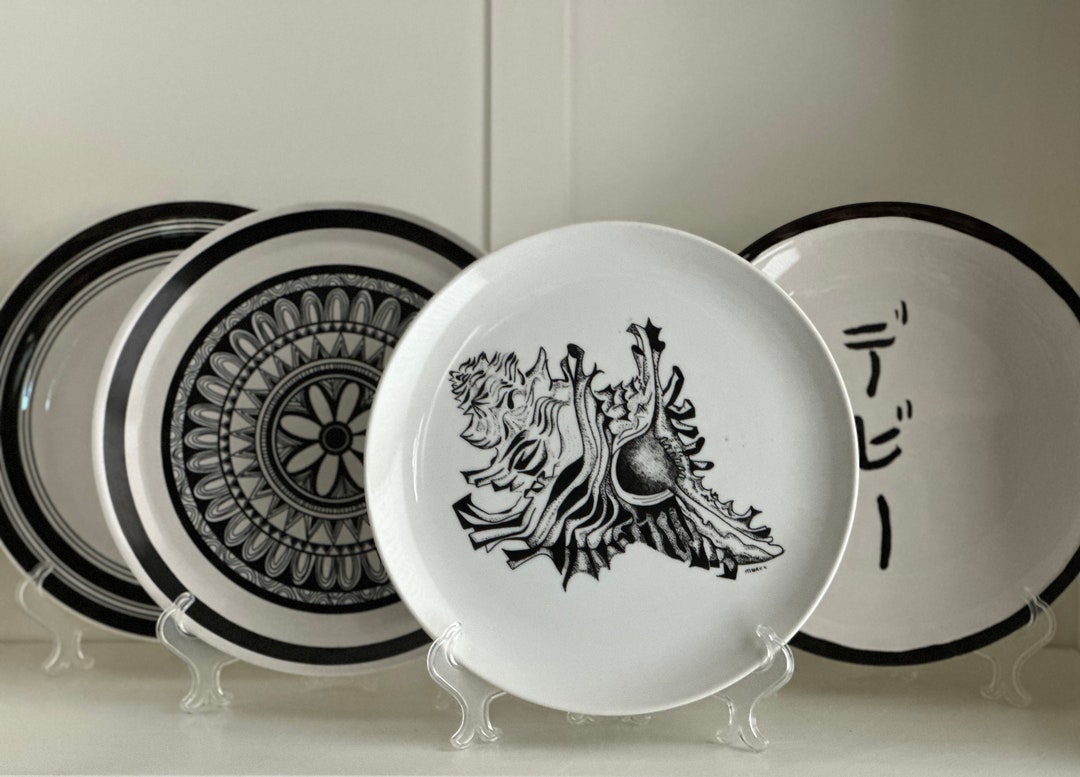 Set of Vintage Black & White Dinner Plates, Rare Mikasa Capreol ...