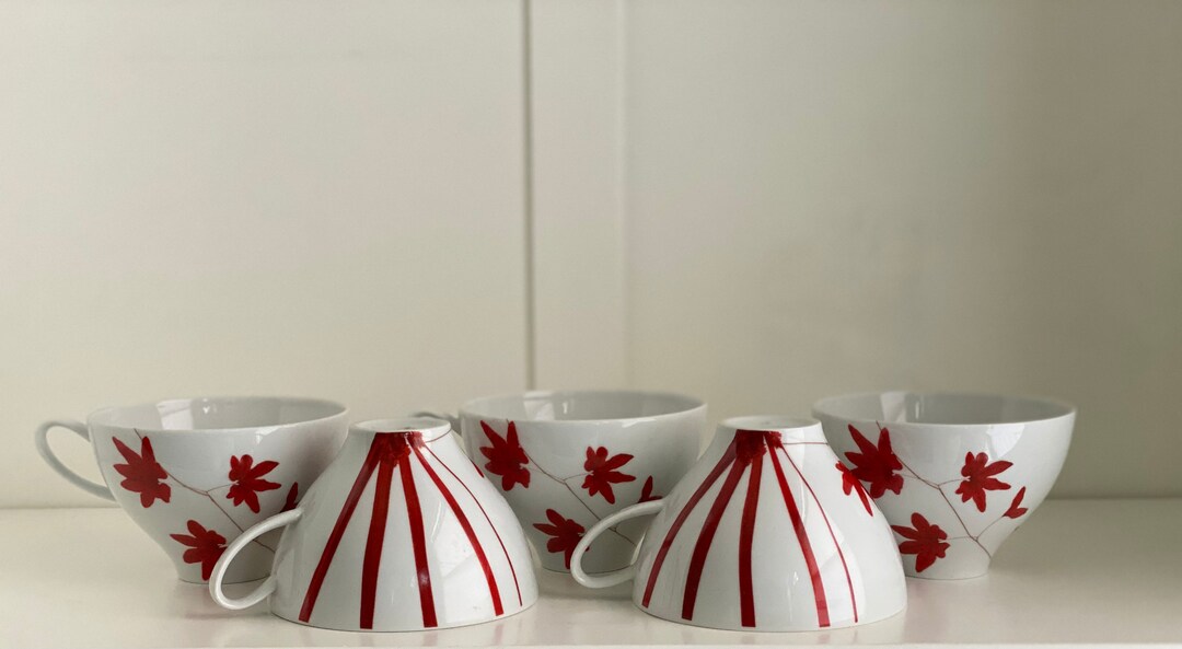 Mikasa Pure Red Porcelain Cup With Leaf & Stripe Pattern - Elegant ...