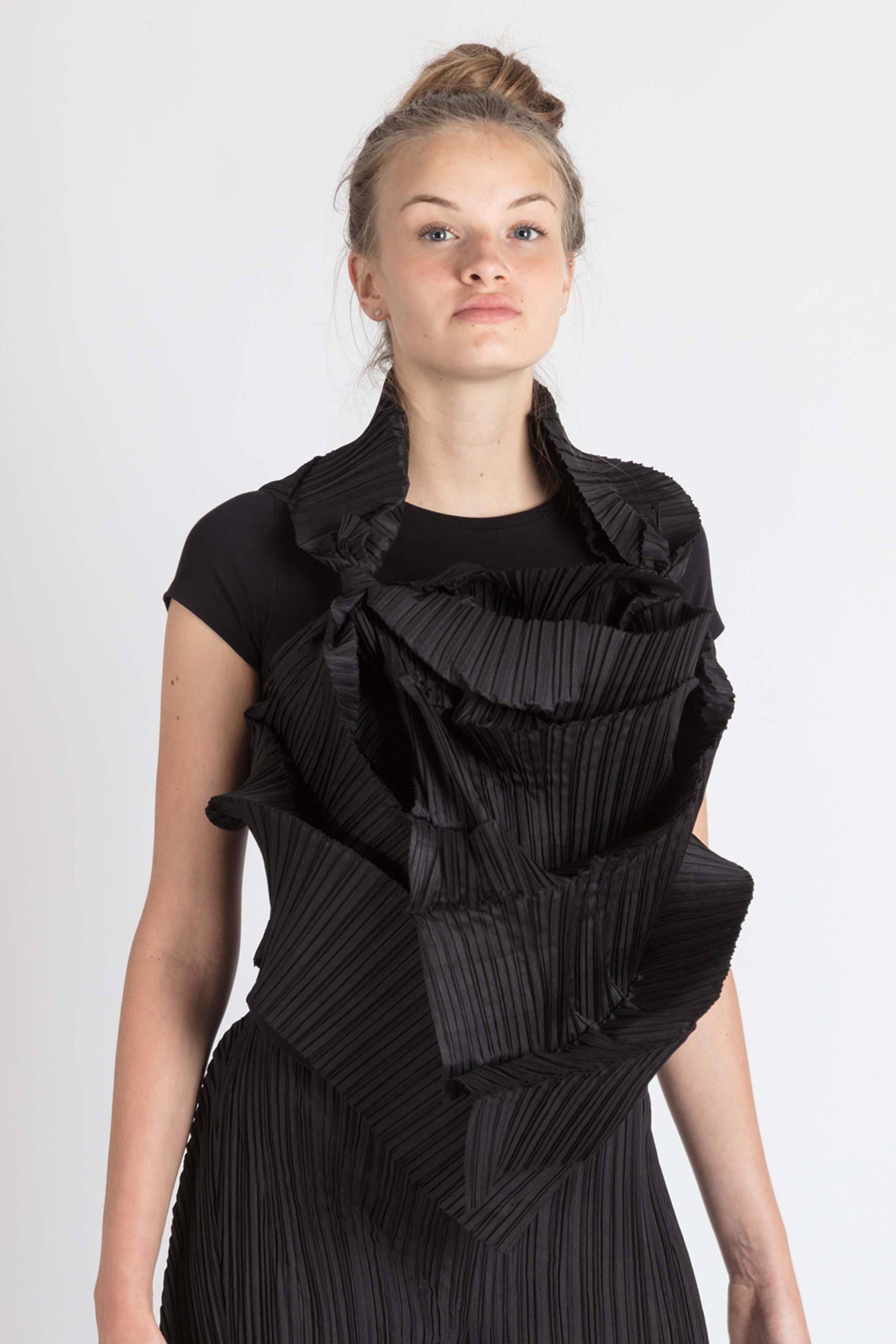 PLEATS - ORIGAMI VII- Textile Body Adornment - Etsy