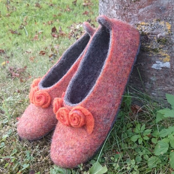 Wool Slippers - Etsy