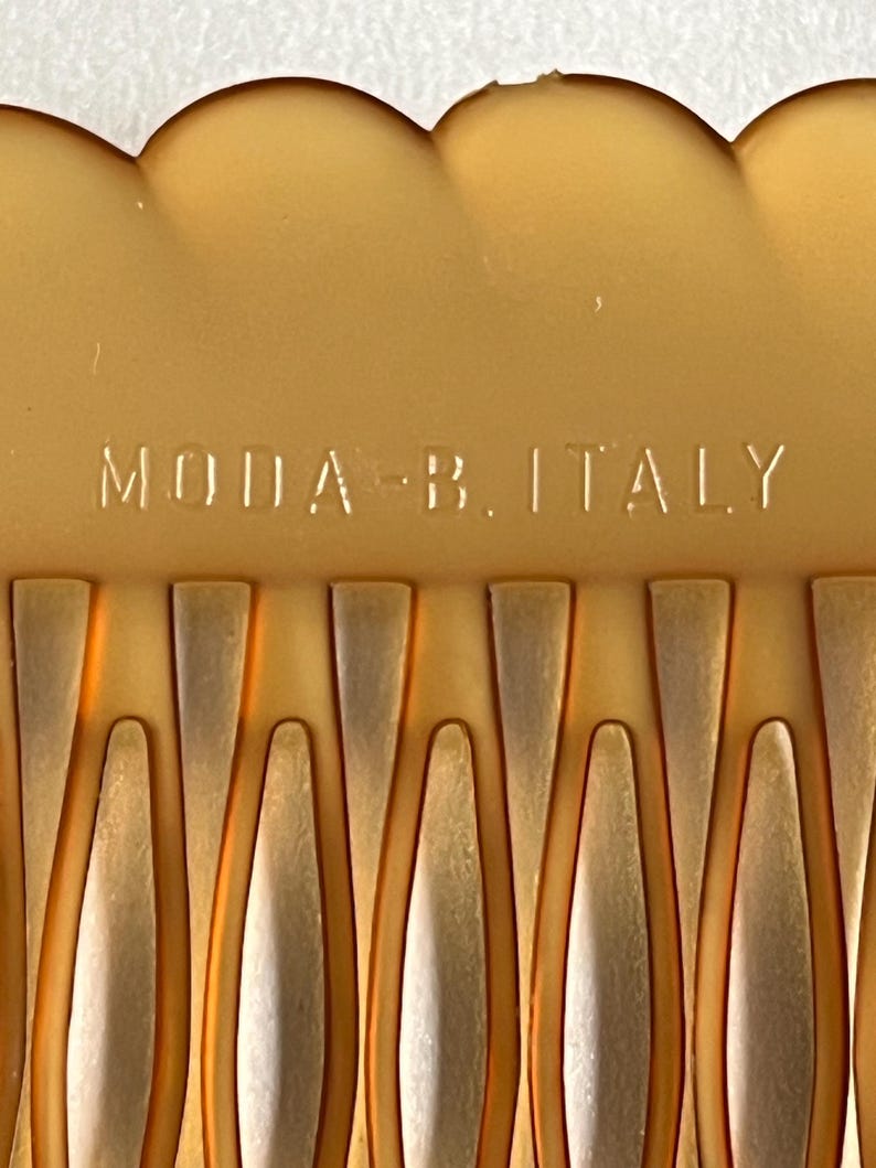 Vintage 1980s Hair Combs Set of 2 RARE MODA-B Light Brown, Made in ...
