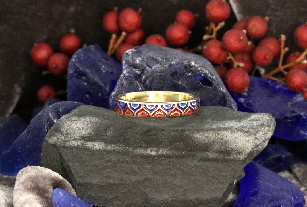 The Jasmine Band; Ready to Ship; Traditional Enamel; 14K Yellow Gold ...