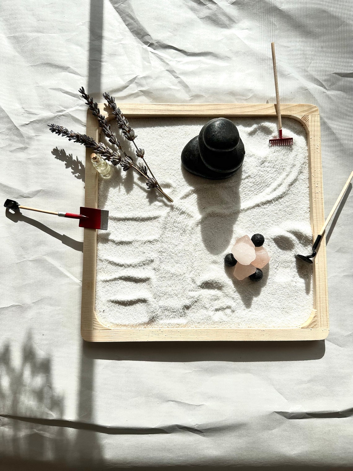 Miniature Zen Garden Kit With Lavender Essential Oil & Aroma Diffuser ...