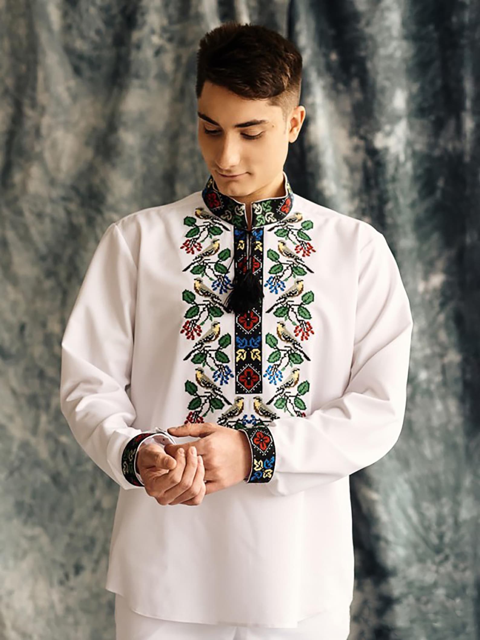Ukrainian Embroidered Shirt of a Bird. Men's Vyshyvanka. Folk Shirt for ...