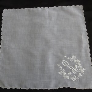 R Monogram Hanky Vintage White & Cream Embroidery Handkerchief White ...