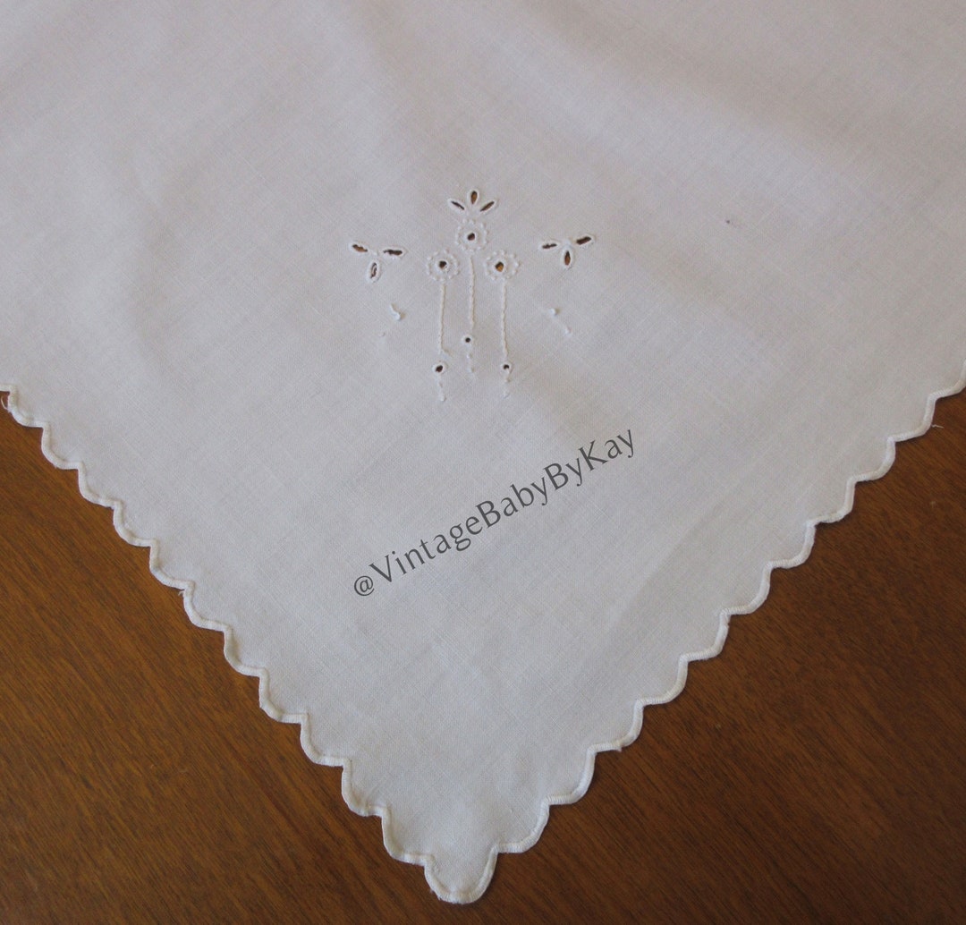 White on White Embroidered Tablecloth, Vintage Card Table Cloth With ...