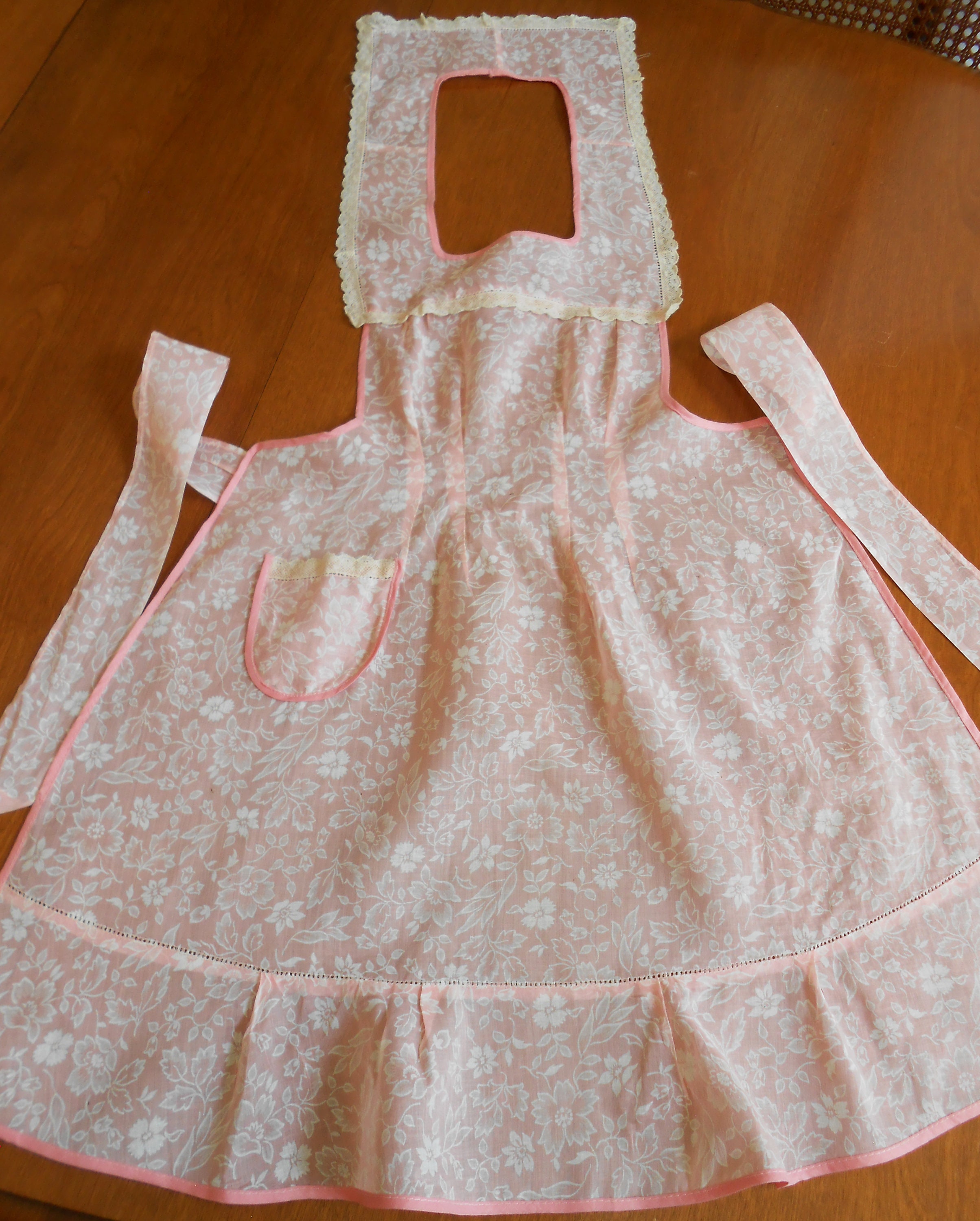 Sheer Pink Apron W Lace Trim & Pocket Vintage Full Length - Etsy