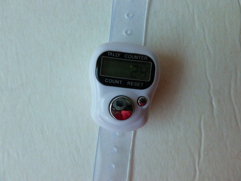 Digital Row Counter, Knitting and Crocheting Hands Free LCD Counter - Etsy