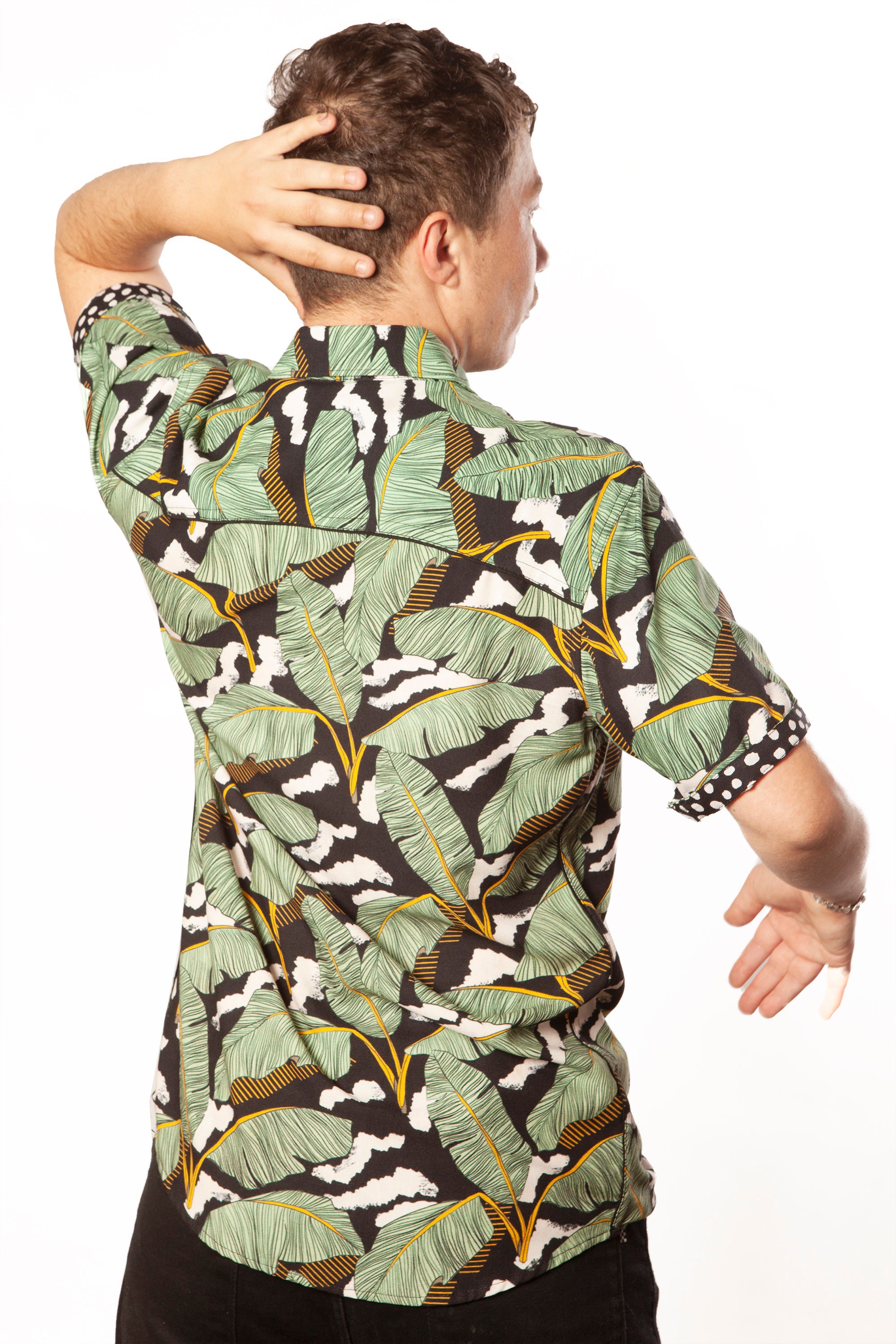 Banana Leaf Shirt Short Sleeve - BAÏSAP - Etsy