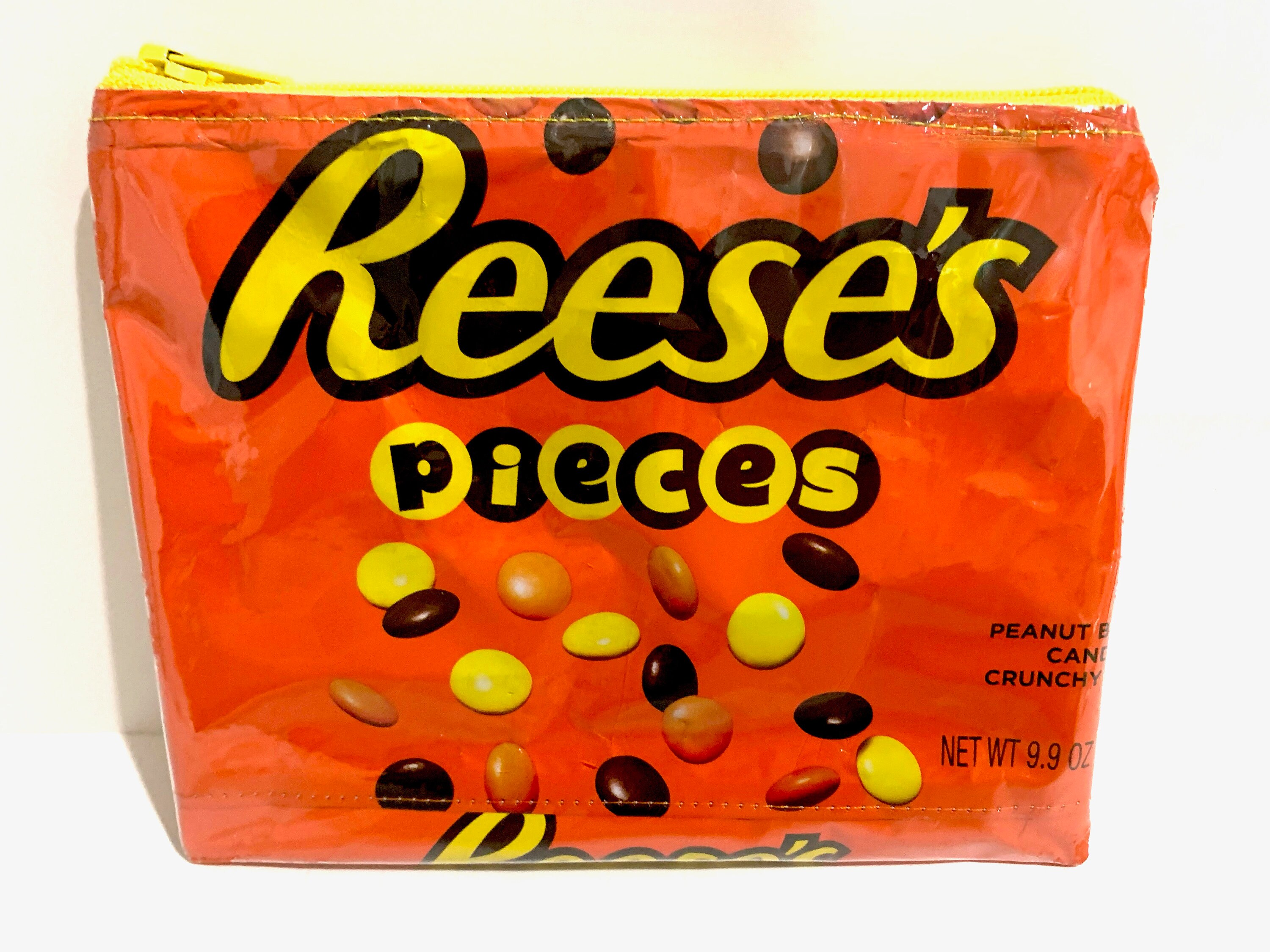 Are Reeses Pieces Safe To Give To A Dog