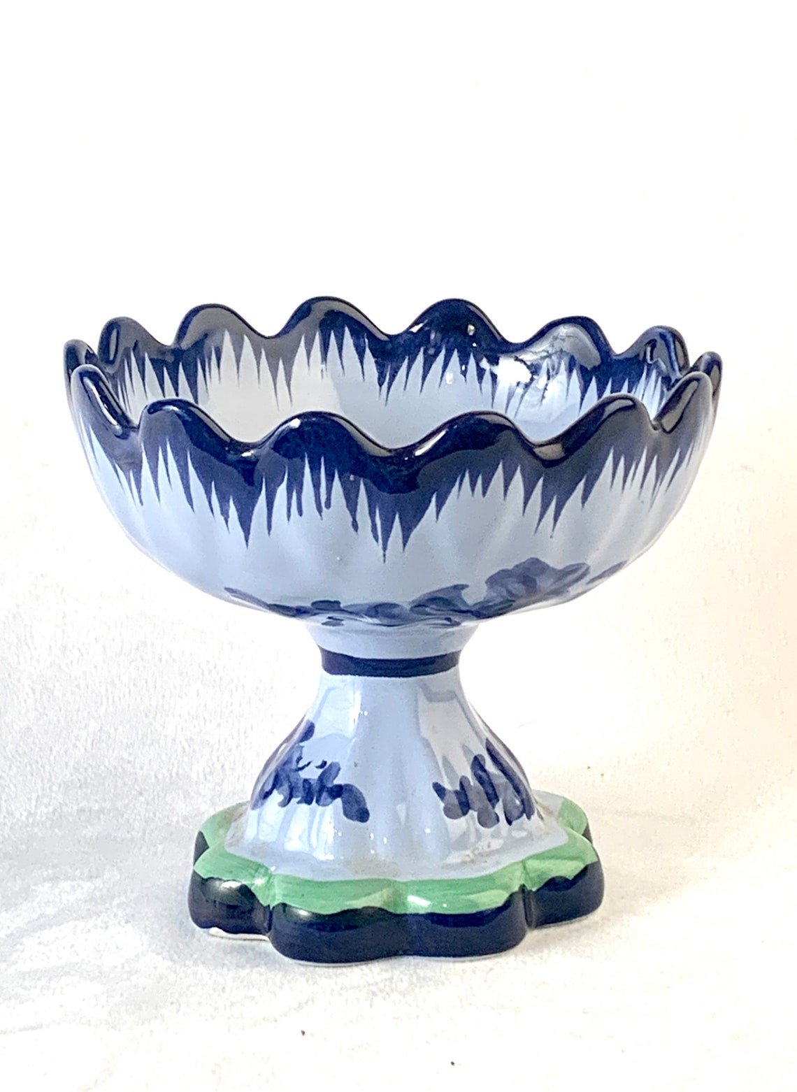 Vintage Vestal Floral Portuguese Blue Ceramic Painted Footed Bowl Dish ...