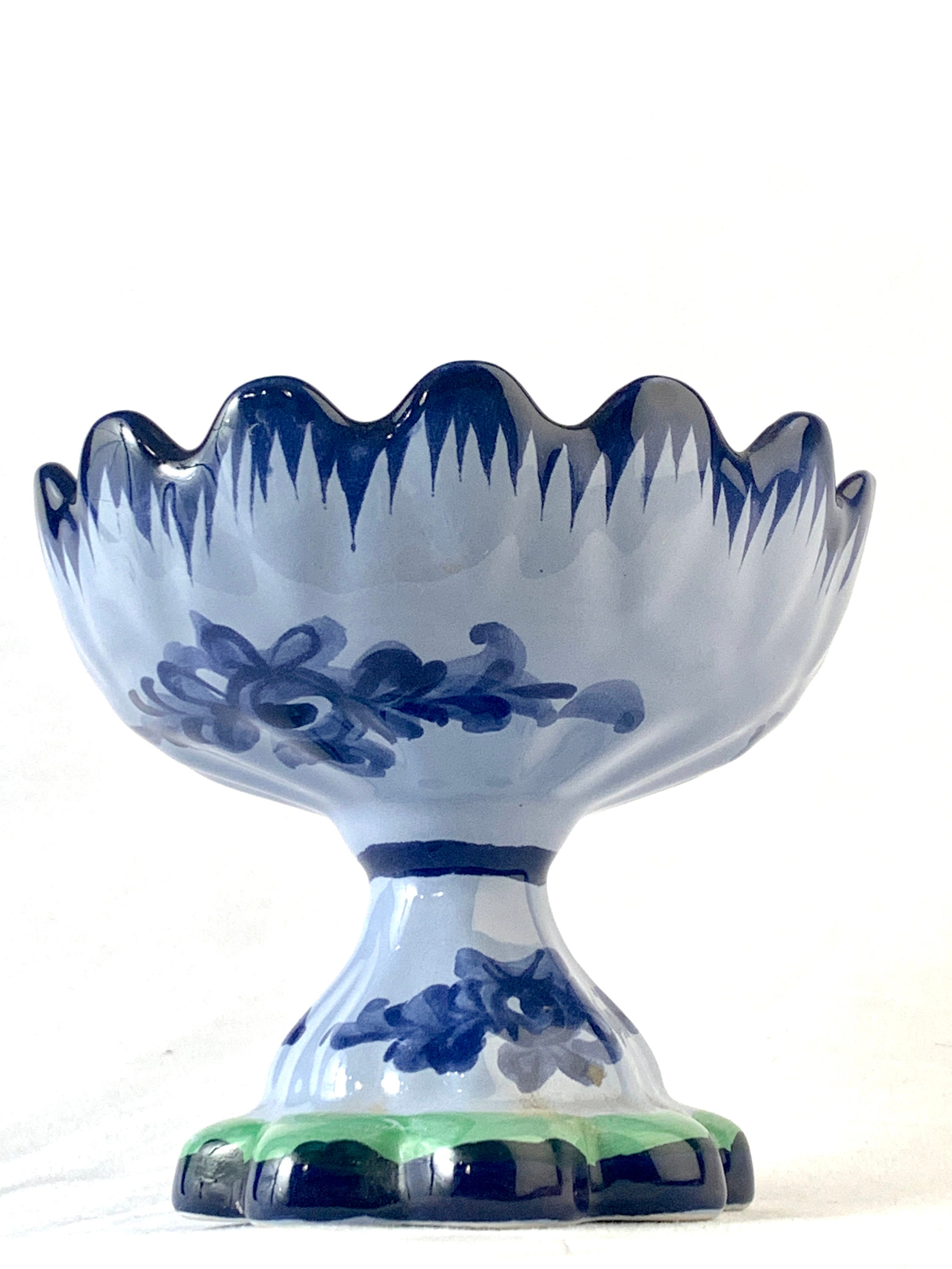 Vintage Vestal Floral Portuguese Blue Ceramic Painted Footed Bowl Dish ...