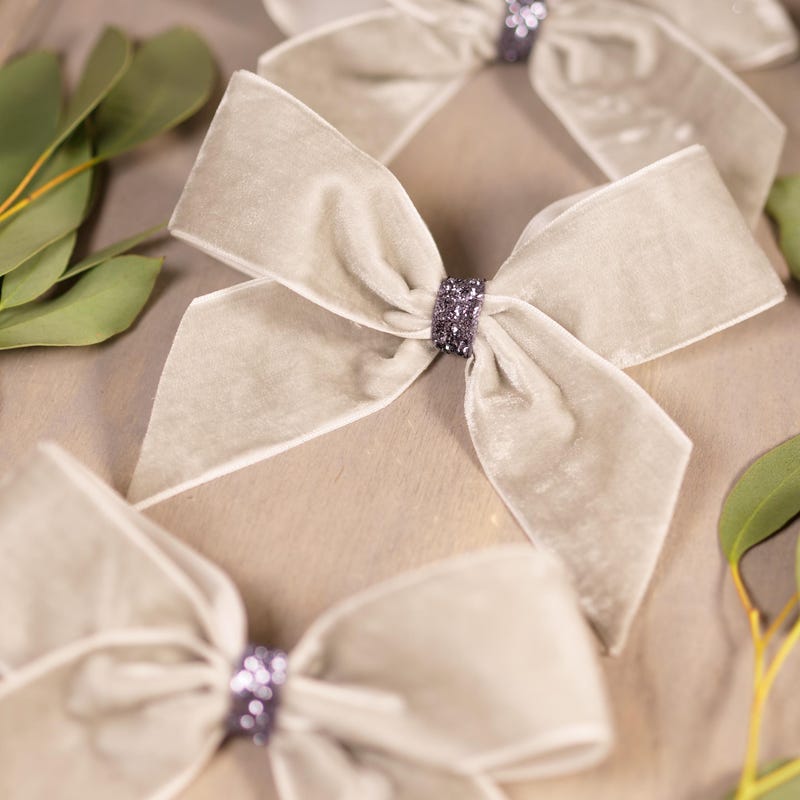 Velvet Tree Bow - Etsy