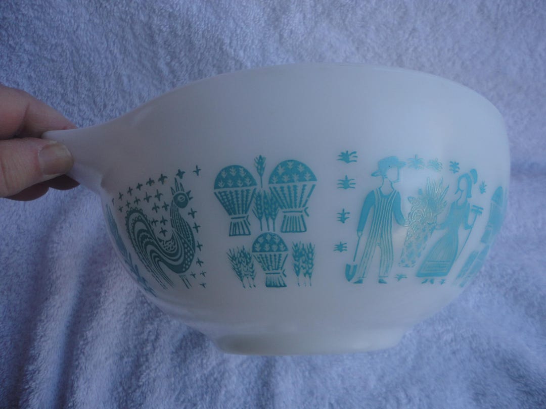 Vintage Pyrex No 443 White Blue Amish Butter Bowl, Amish Butter, Pyrex ...