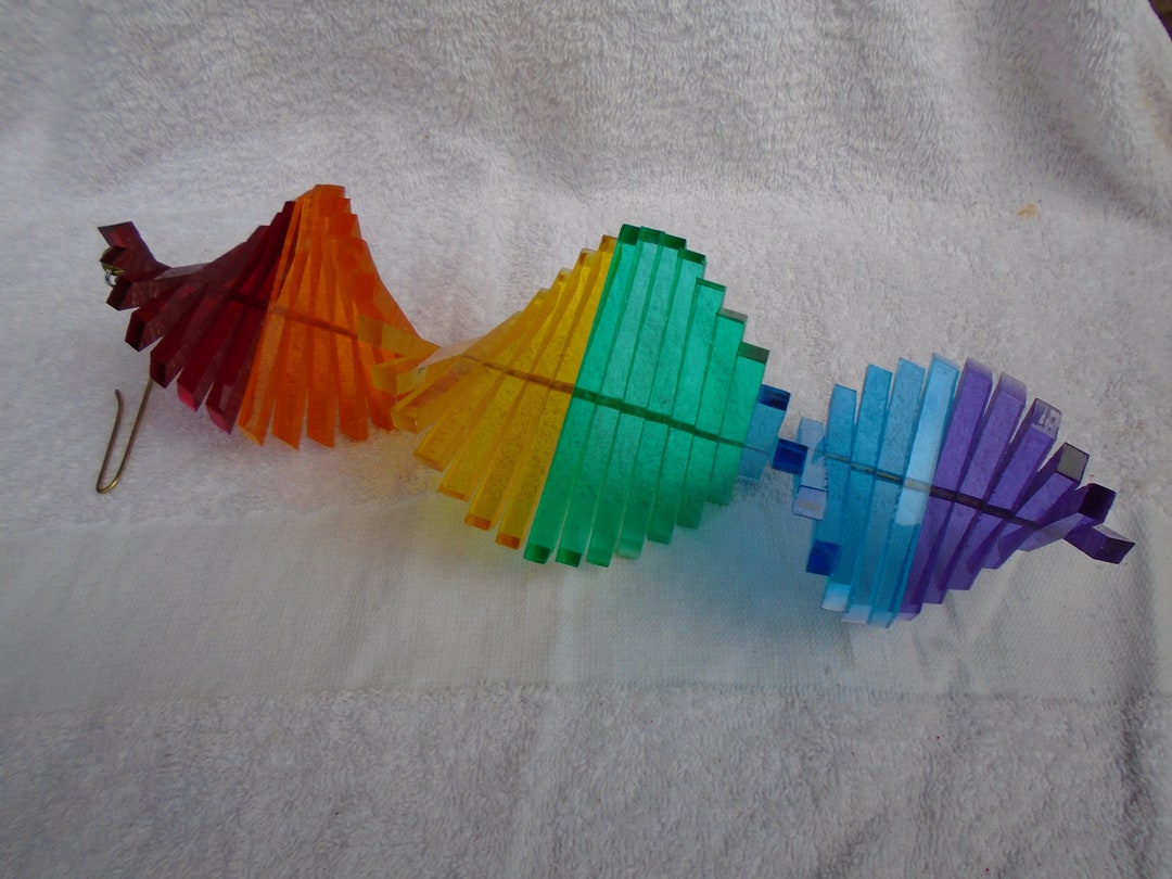 Vintage Wind Wriggles Plastic Wind Spinner Rainbow Colors Made in ...