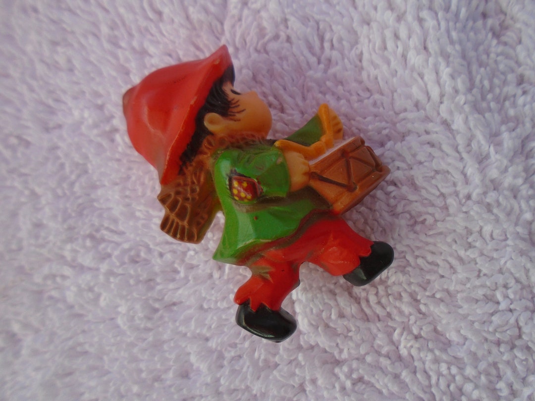 Vintage Hallmark Plastic Drummer Boy Christmas Pin, Holiday Plastic ...