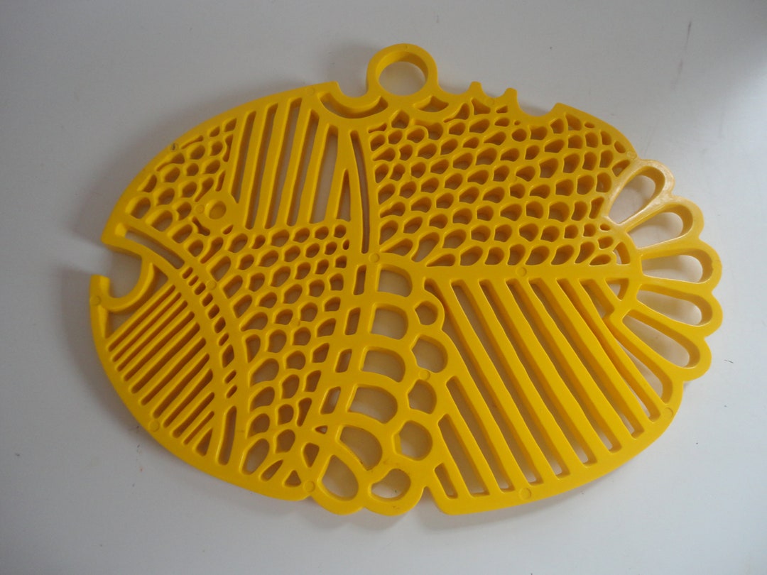 Vintage Yellow Plastic Dansk Gourmet Design Fish Trivet, Dansk, Dansk ...