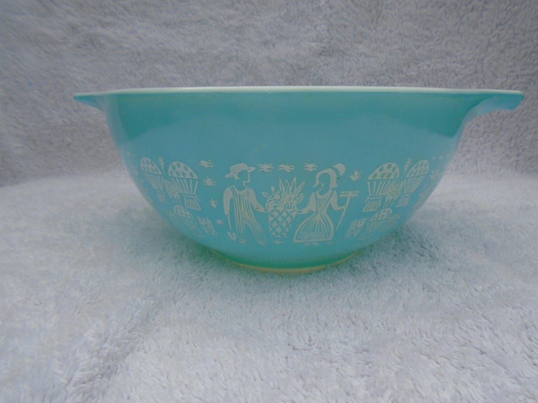 Vintage Pyrex No 441 White Blue Amish Butter Bowl, Amish Butter, Pyrex ...