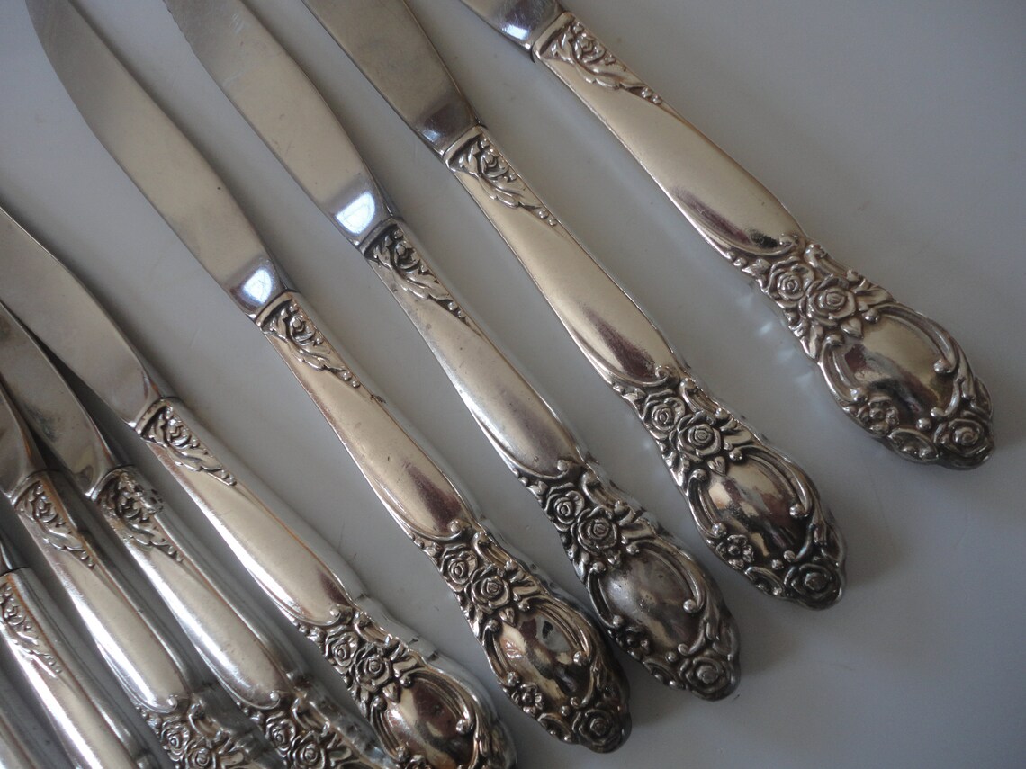 Vintage Oneida Ltd Silversmiths Ballad Knives, Oneida, Silver Plated ...