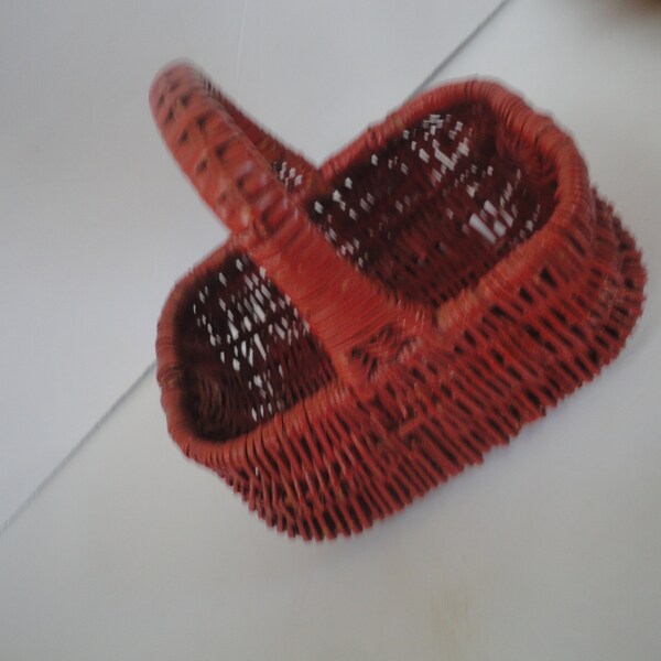 Small Wicker Basket - Etsy