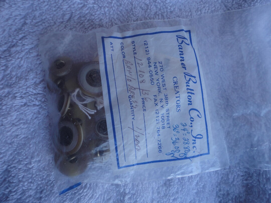 Vintage Lot of Banner Co Plastic Metal Shield Crown Shank Buttons From ...