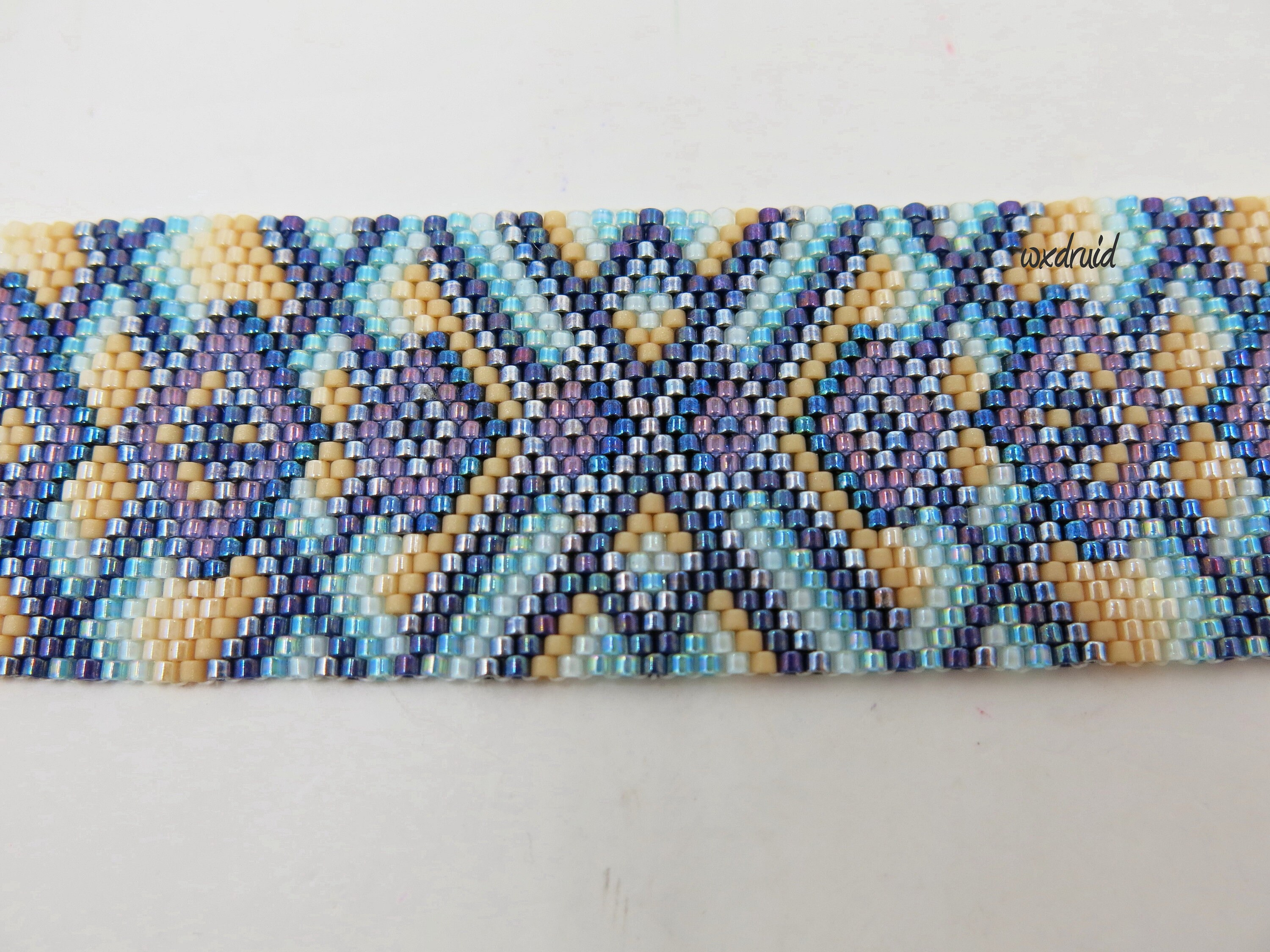 Interlocking Diamonds : Odd Count Peyote Stitch Pattern, PDF Download ...