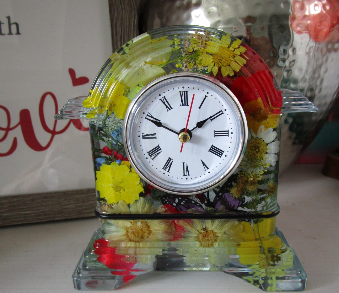 Dried Floral Desk Clock - Etsy