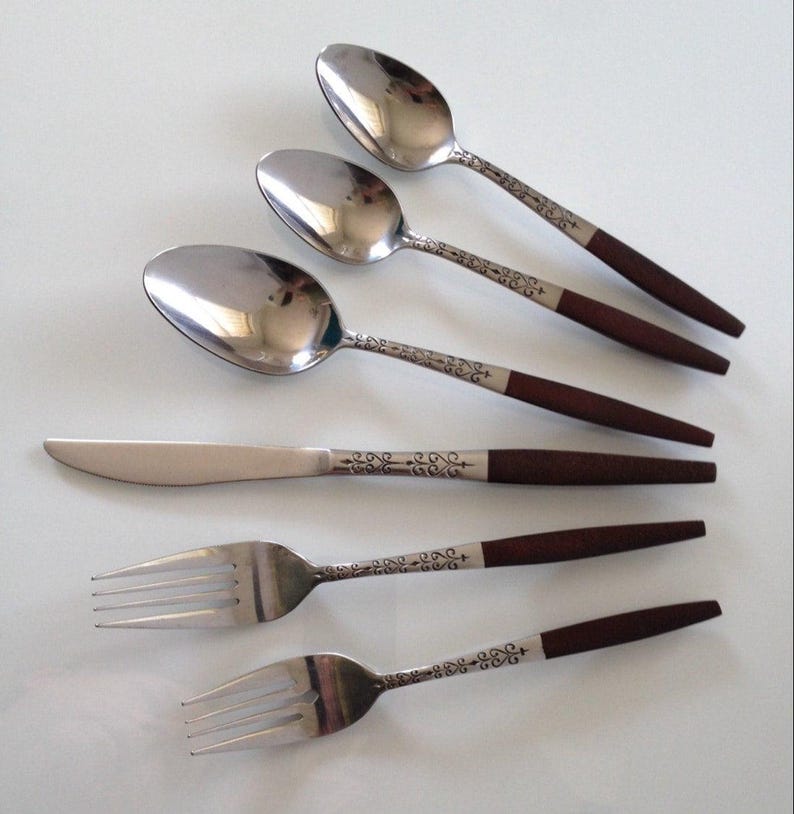 Interpur Stainless With Faux Brown Wood Handles - 6 Piece Settings ...