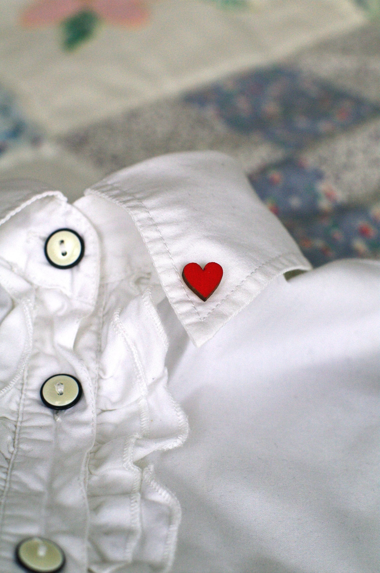 Wood small heart red pins Red heart brooch | Etsy