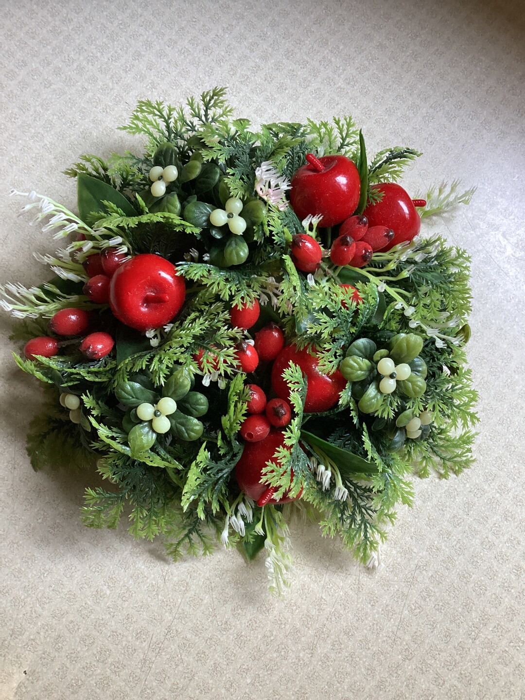 8 Plastic Greenery Mistletoe Christmas Apples Pillar Candle Ring - Etsy