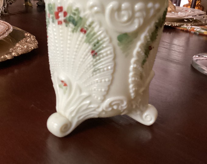 Northwood Custard Glass Shell and Scroll Geneva Footed Spooner - Etsy