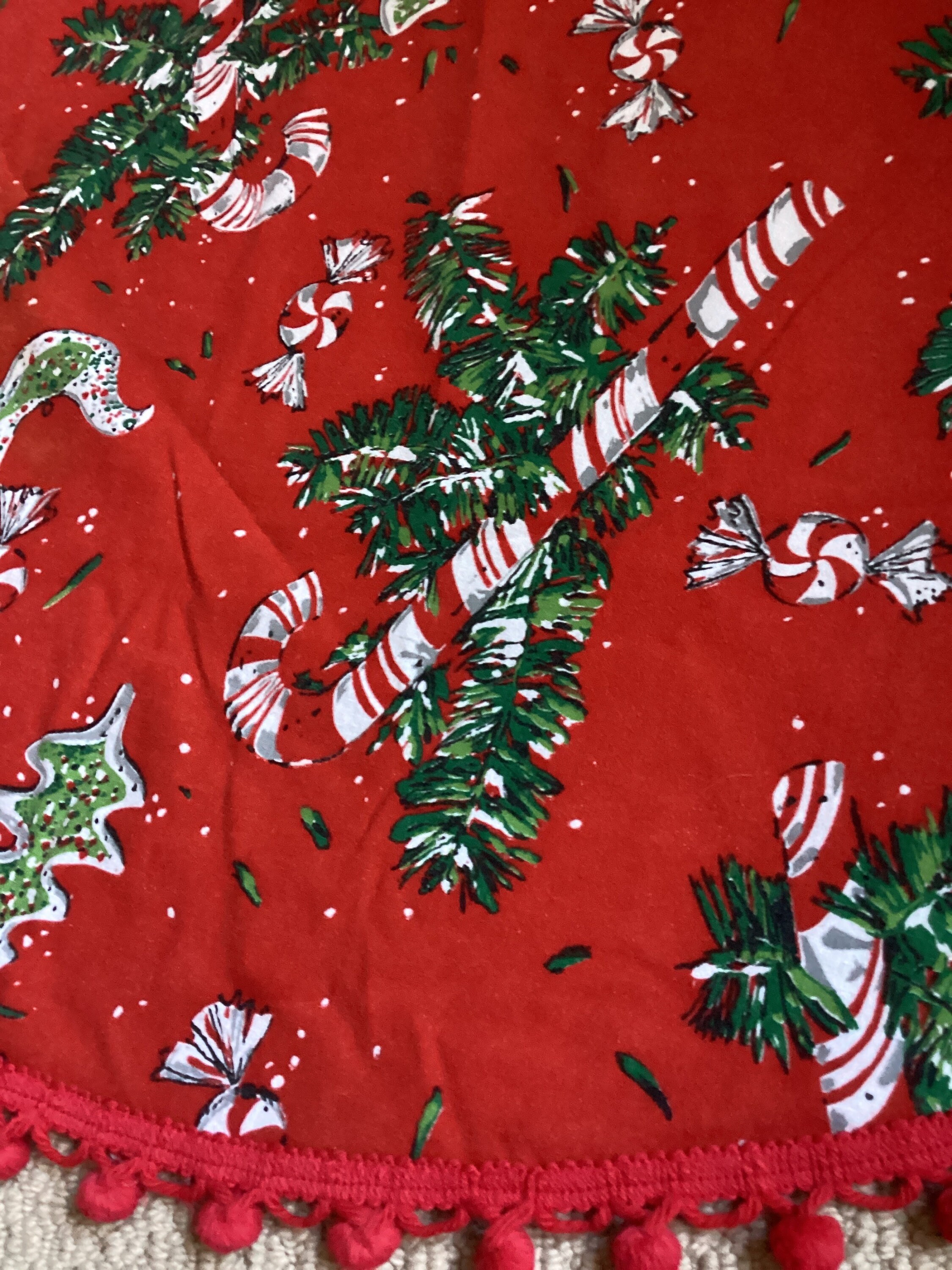 52" Round Christmas Red Candy Cane/peppermint/tree Bough Linen ...