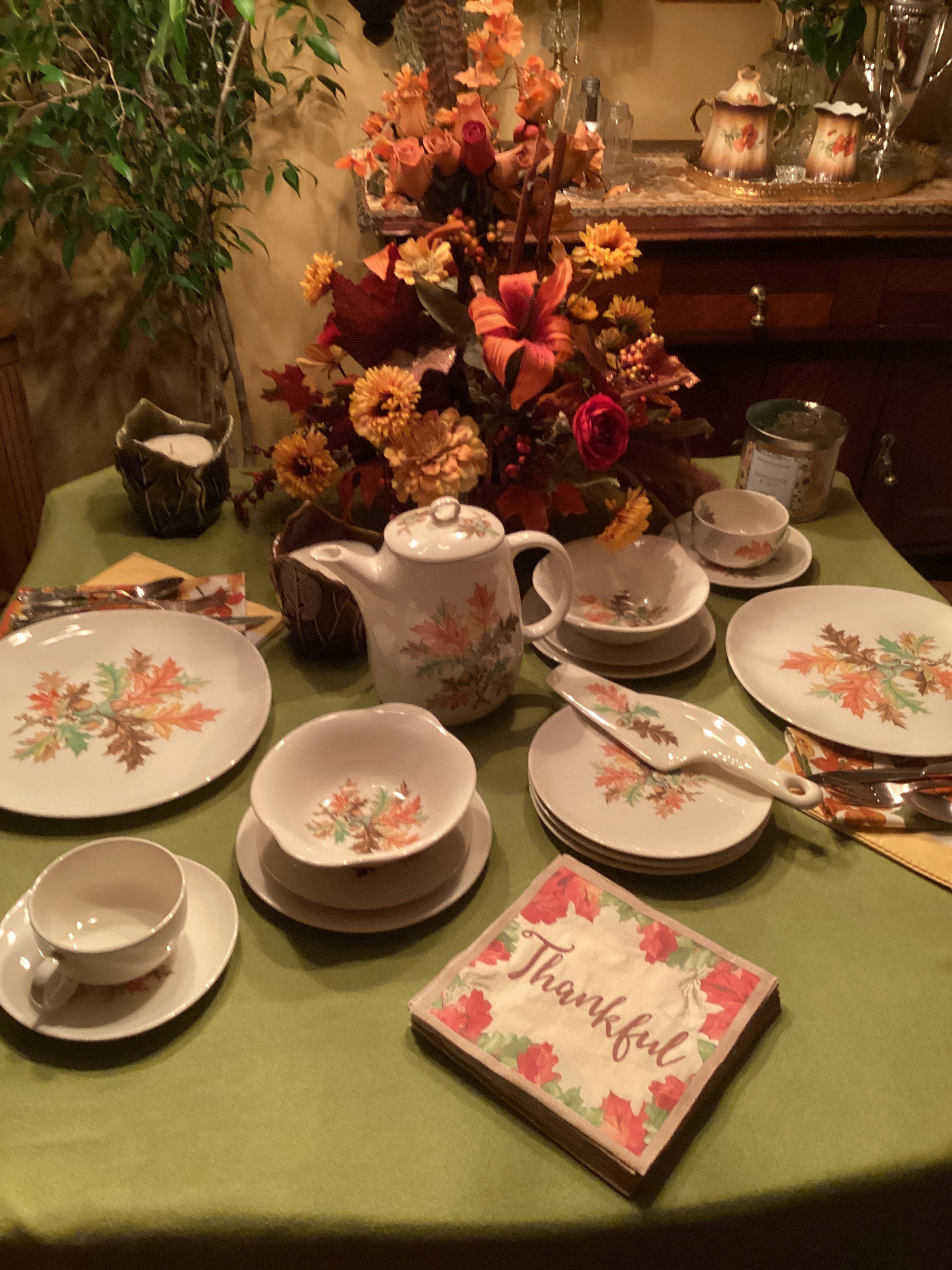 Rare-beautiful Fall Autumn Leaves Crooksville Iva-lure 7" Tabbed Cereal ...