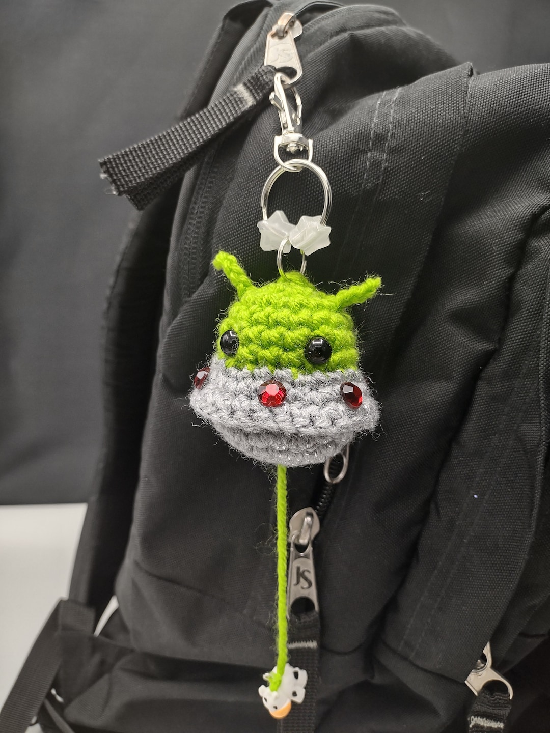 Crochet Alien Abducting Cow Key Chain, Glow in the Dark Alien Tag Along ...