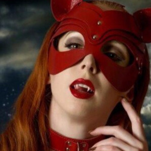 Interview With the Vampire Replica Fangs please Read Item - Etsy