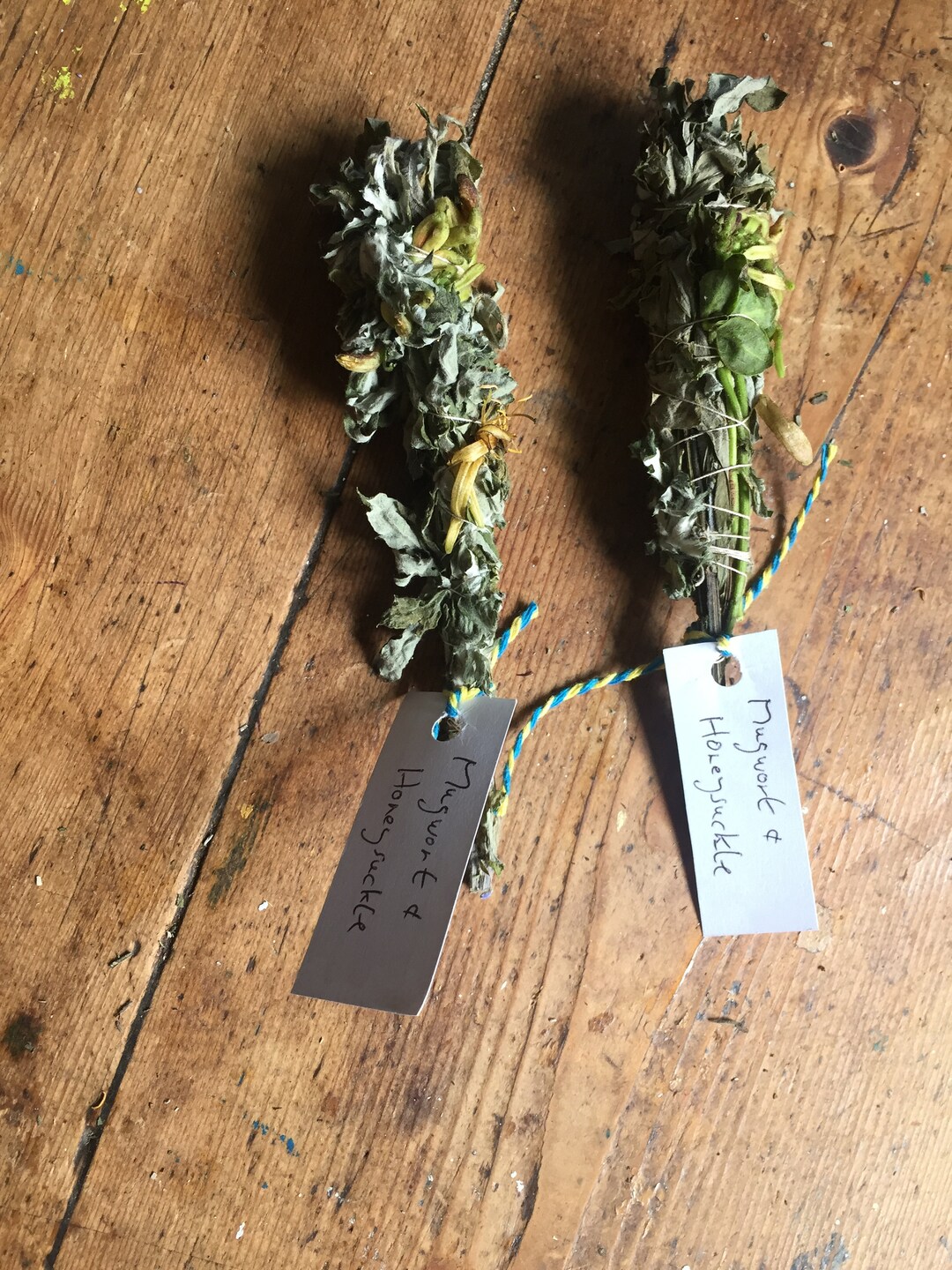 Small Mugwort & Honeysuckle Smudge Stick - Etsy