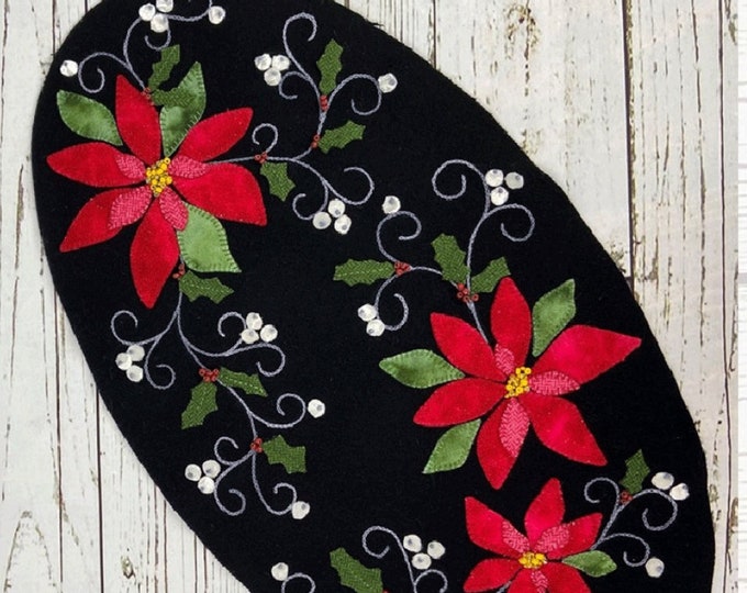 Poinsettia Wool Applique Pattern: Christmas Table Mat (GLP-312) - Etsy
