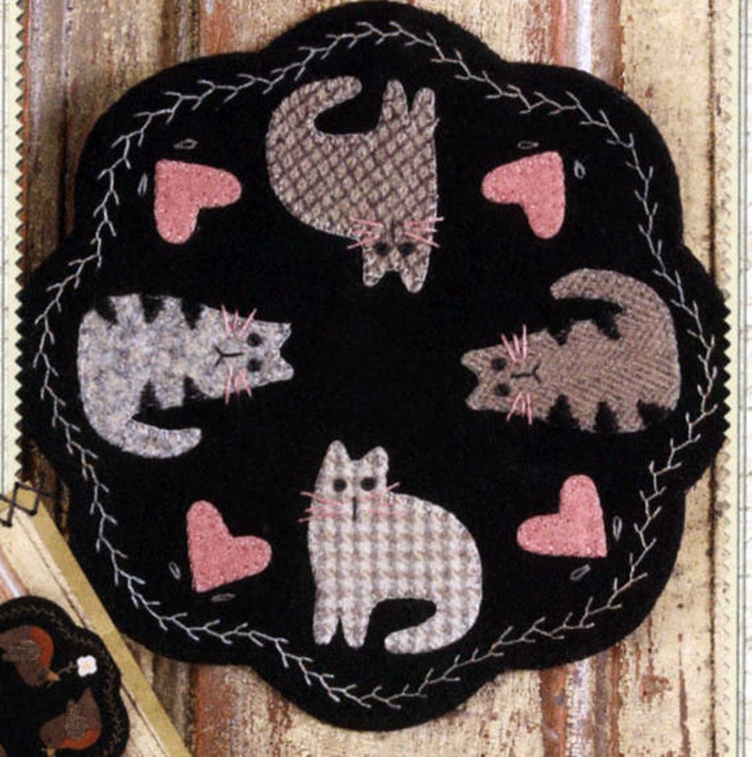 Kitty Cats and Hearts Applique Pattern Wool Applique - Etsy