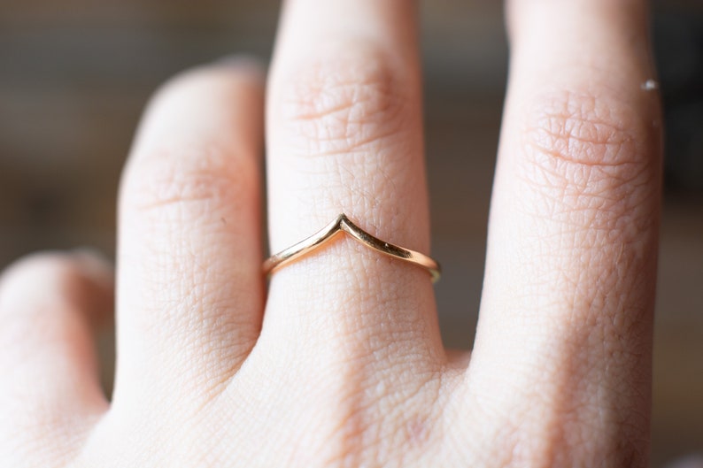 Gold V Shaped Wedding Band Ring - Wedding Ring - Satin Matte Finish ...